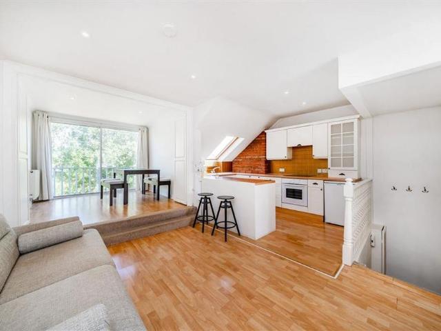2 bedroom flat to rent