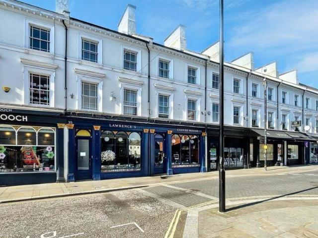 2 bedroom flat to rent