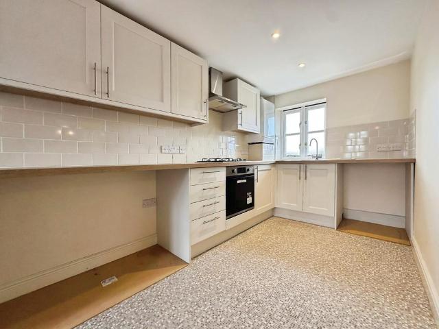 2 bedroom flat to rent