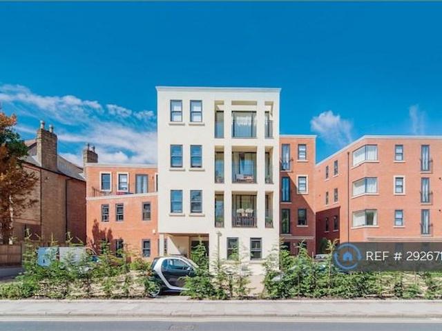 2 bedroom flat to rent