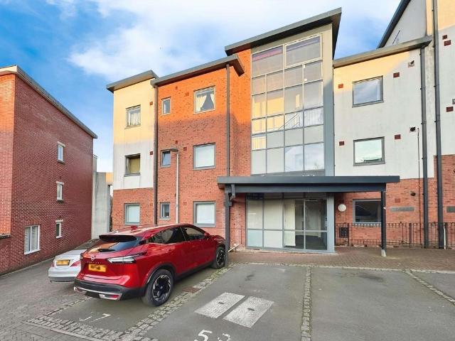 2 bedroom flat to rent