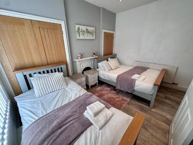 2 bedroom flat to rent