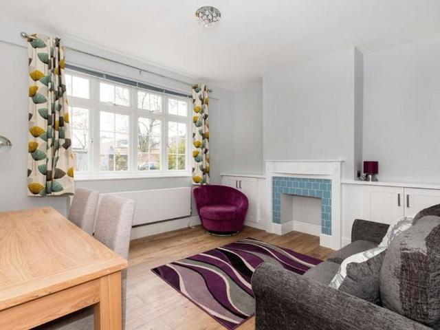 2 bedroom flat to rent