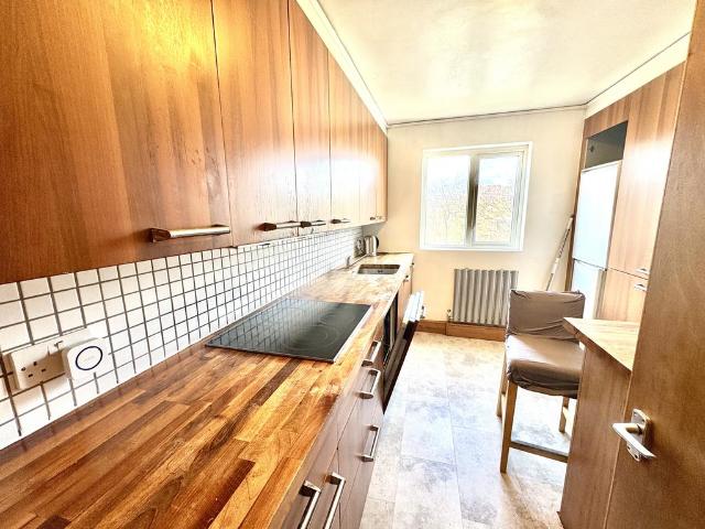 2 bedroom flat to rent