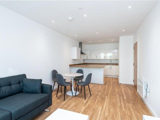 2 bedroom flat to rent