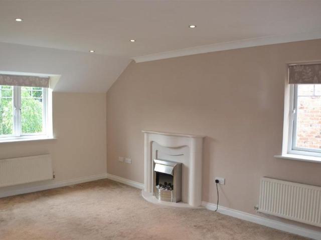 2 bedroom flat to rent