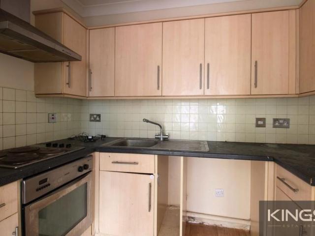 2 bedroom flat to rent