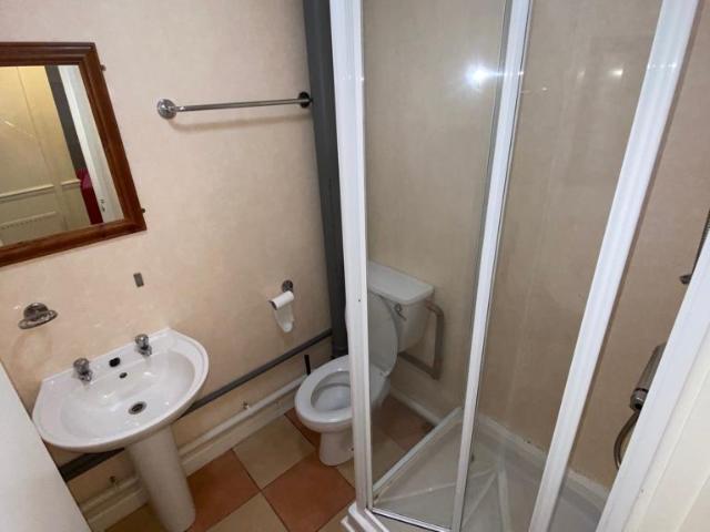 2 bedroom flat to rent