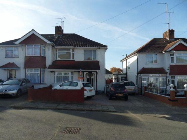 2 bedroom flat to rent