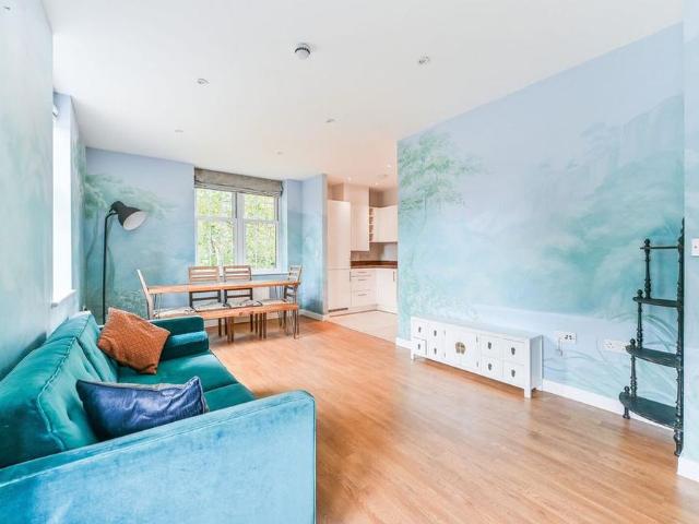 2 bedroom flat to rent