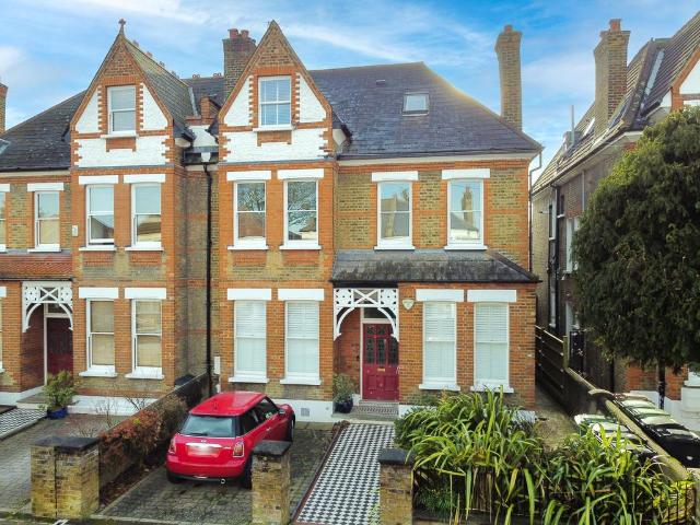 2 bedroom flat to rent
