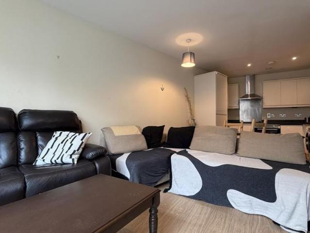 2 bedroom flat to rent