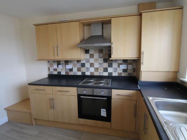 2 bedroom flat to rent