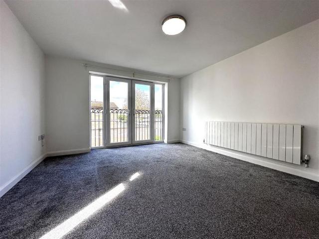 2 bedroom flat to rent