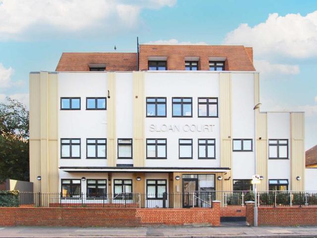 2 bedroom flat to rent