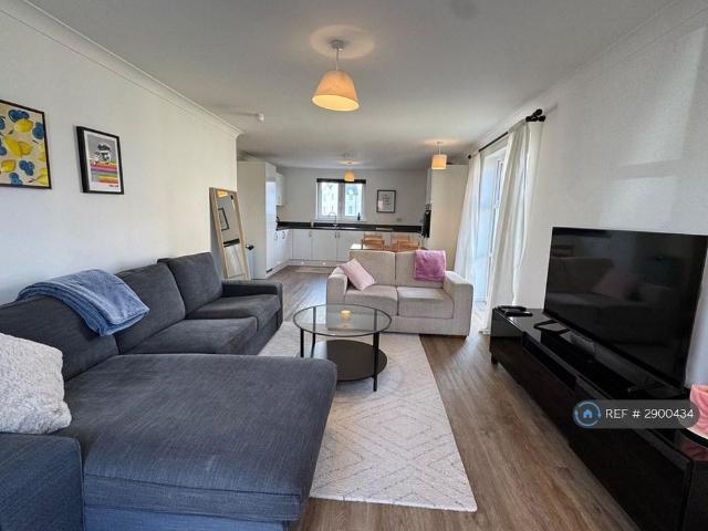 2 bedroom flat to rent