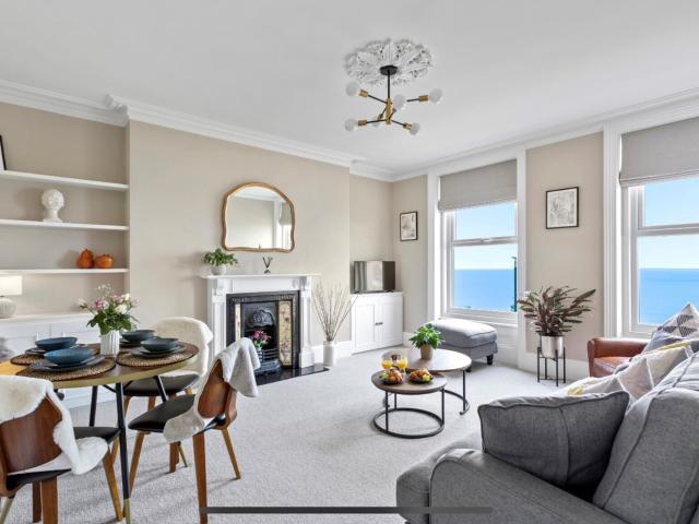 2 bedroom flat to rent