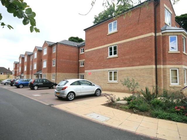 2 bedroom flat to rent