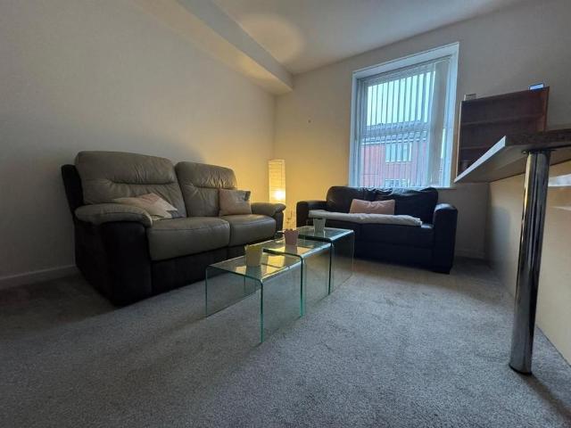 2 bedroom flat to rent