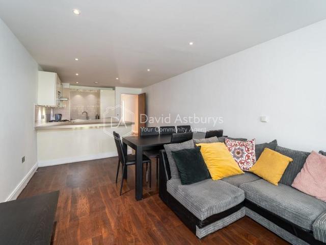2 bedroom flat to rent