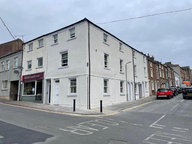 2 bedroom flat to rent