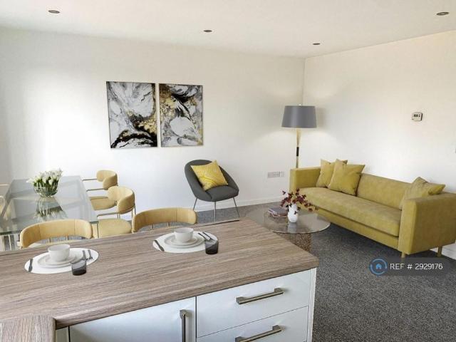 2 bedroom flat to rent