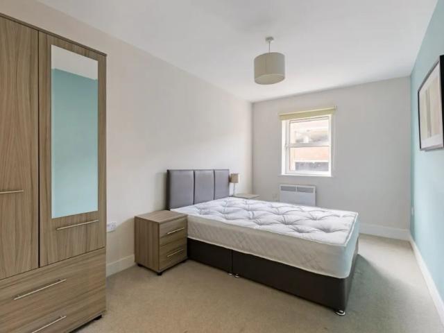 2 bedroom flat to rent