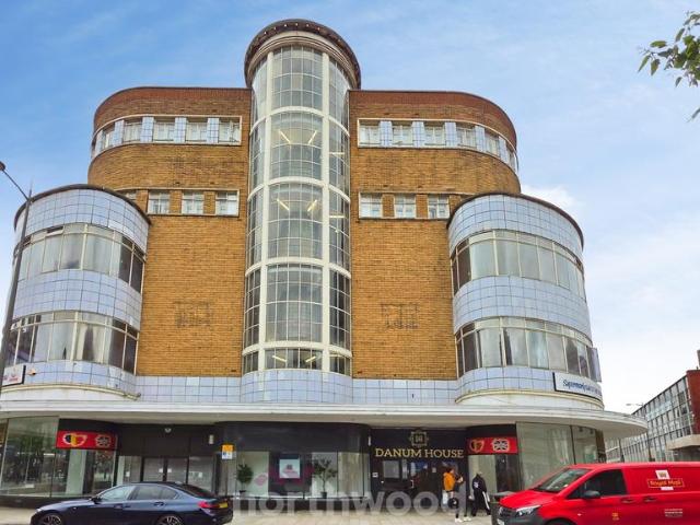 2 bedroom flat to rent