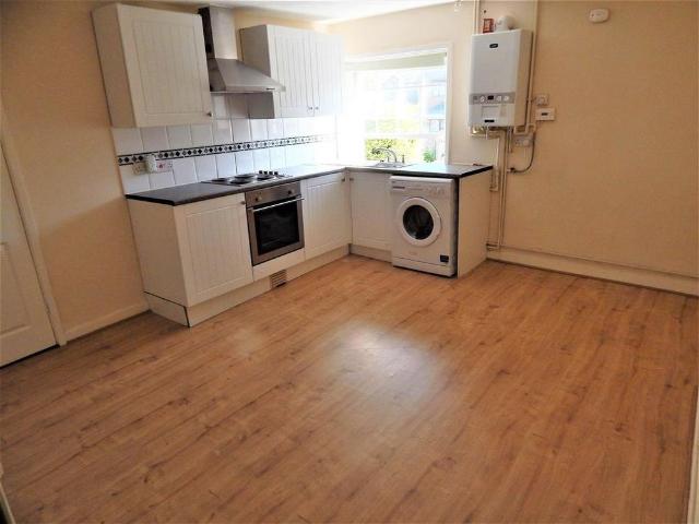 2 bedroom flat to rent
