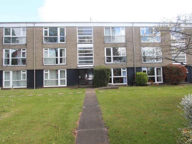 2 bedroom flat to rent