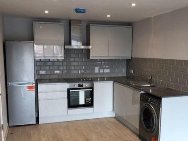 2 bedroom flat to rent