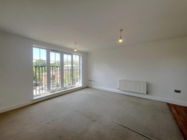 2 bedroom flat to rent