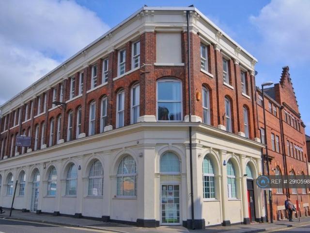 2 bedroom flat to rent