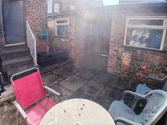 2 bedroom flat to rent
