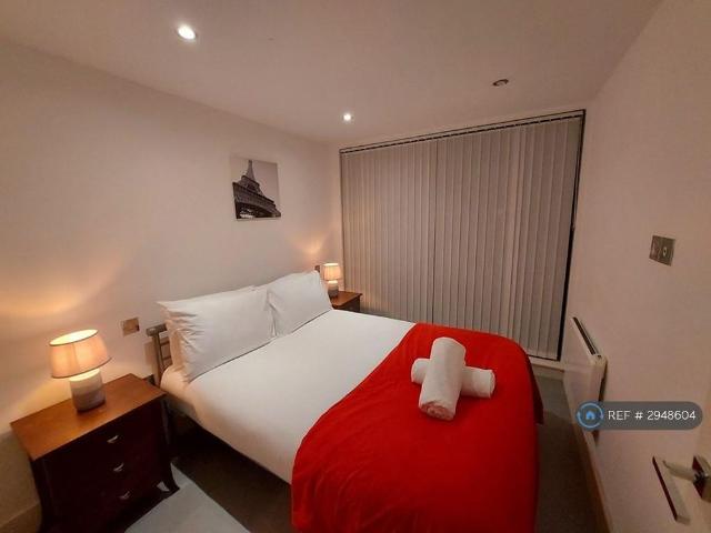 2 bedroom flat to rent