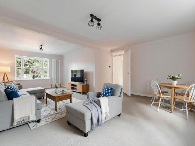 2 bedroom flat to rent