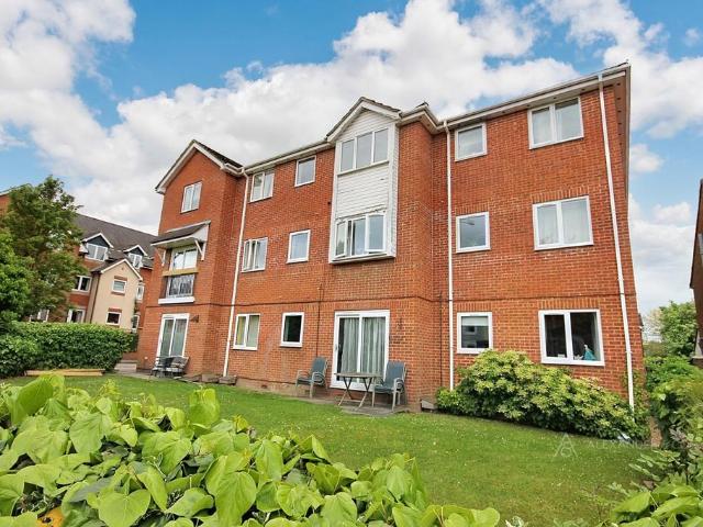 2 bedroom flat to rent