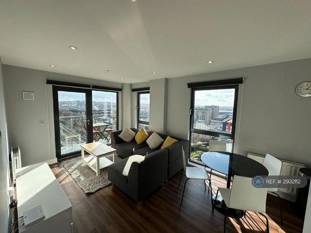 2 bedroom flat to rent