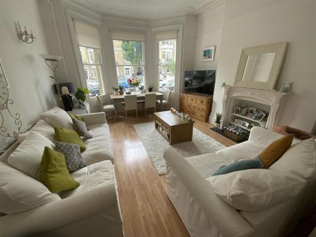 2 bedroom flat to rent