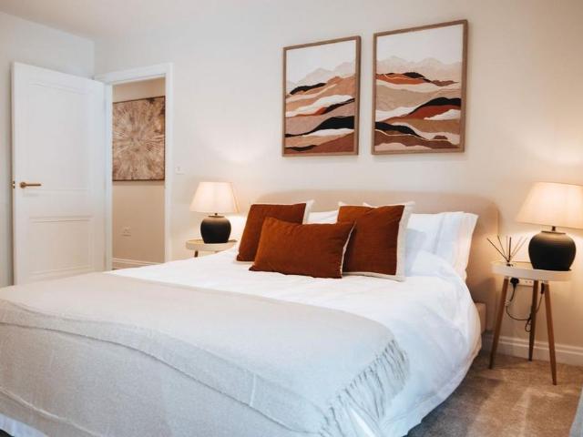 2 bedroom flat to rent