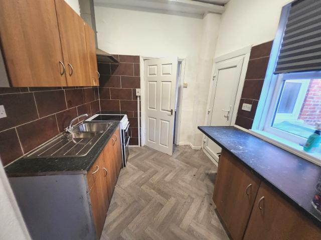 2 bedroom flat to rent