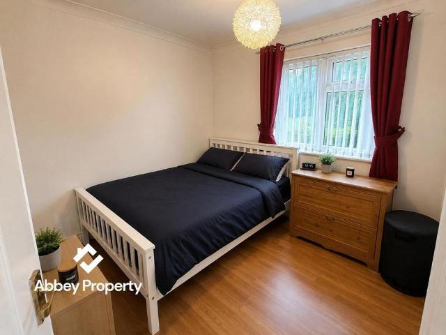 2 bedroom flat to rent
