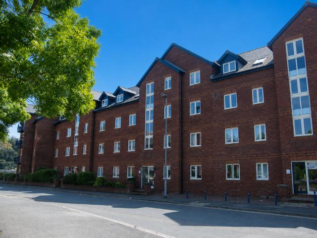2 bedroom flat to rent