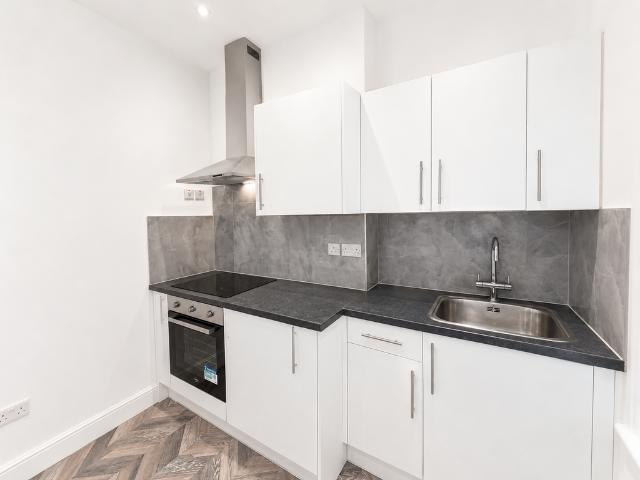 2 bedroom flat to rent