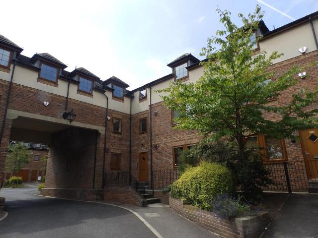 2 bedroom flat to rent