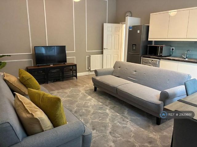 2 bedroom flat to rent