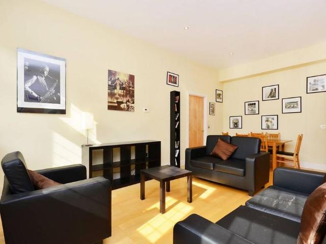 2 bedroom flat to rent