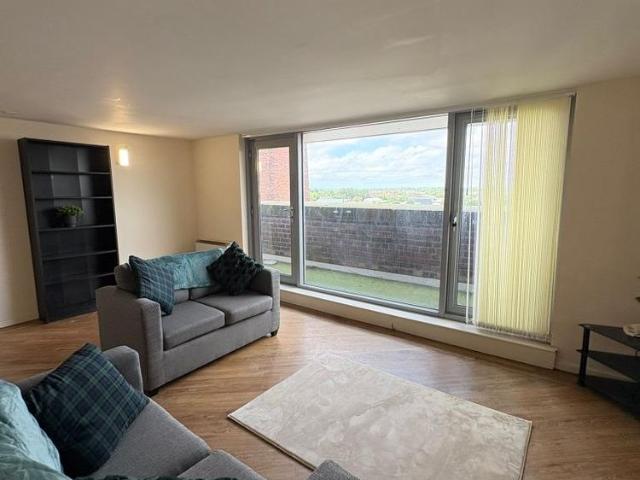2 bedroom flat to rent