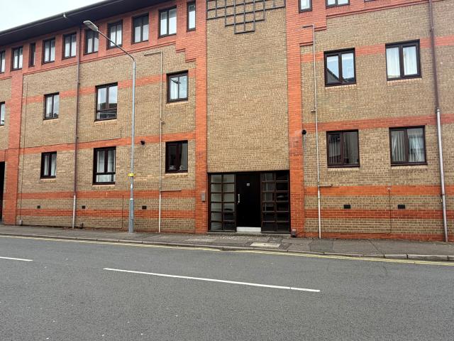 2 bedroom flat to rent
