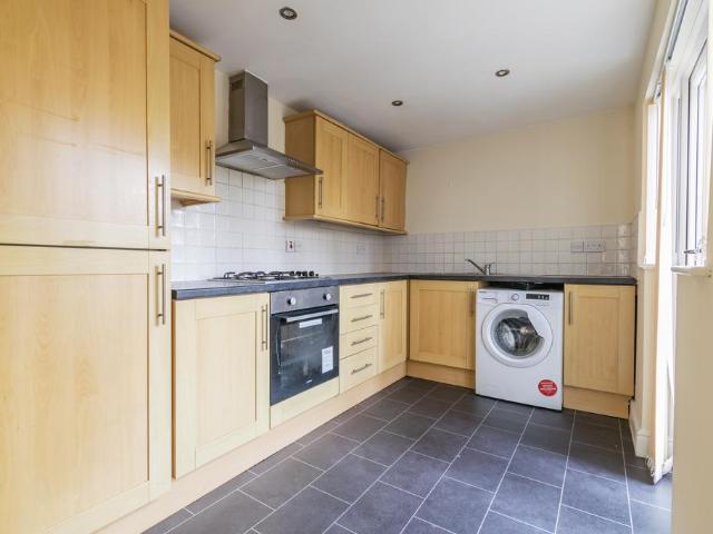 2 bedroom flat to rent